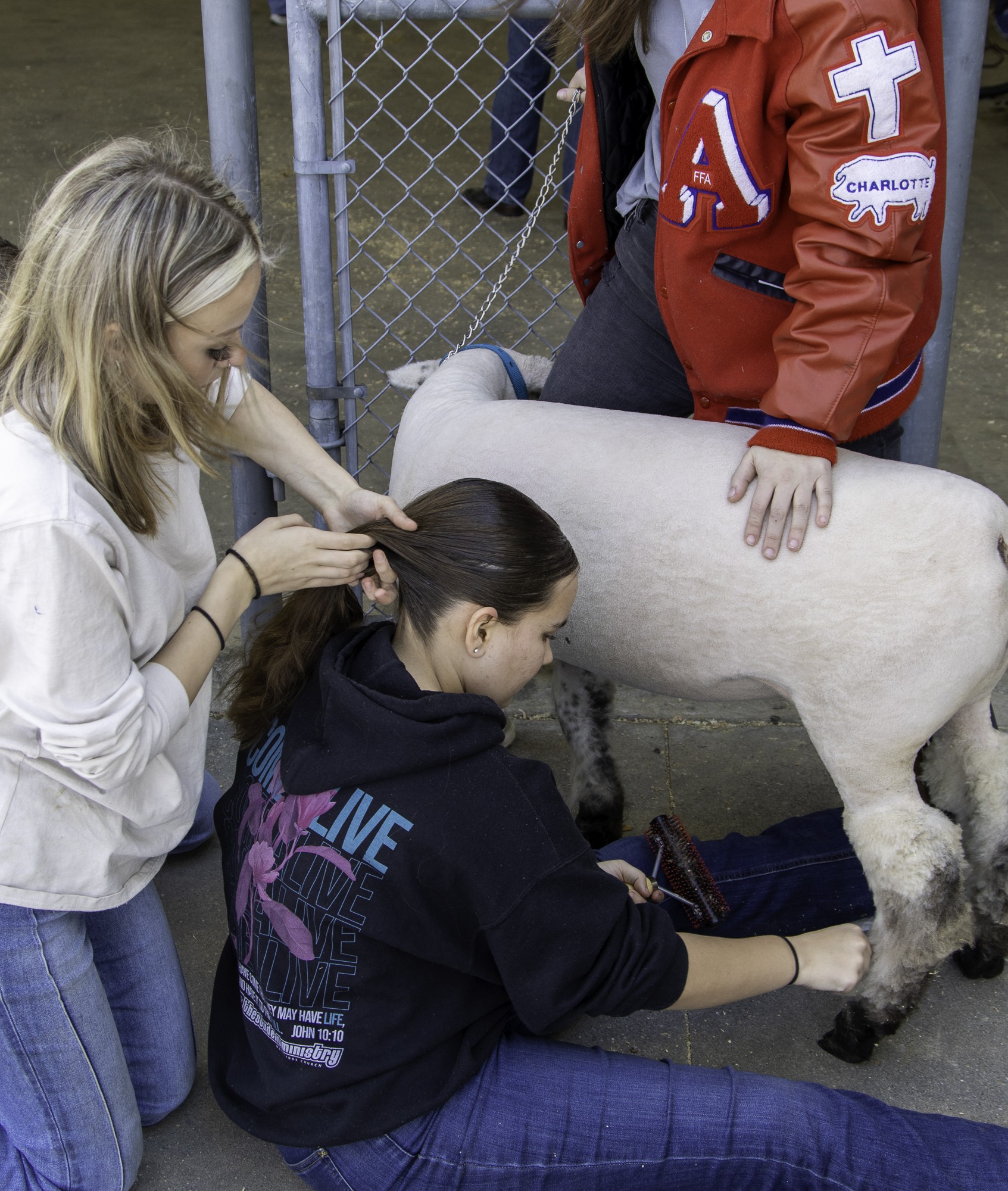 2024-009-005 Sarah FFA.jpg | Canon RF Shooters Forums