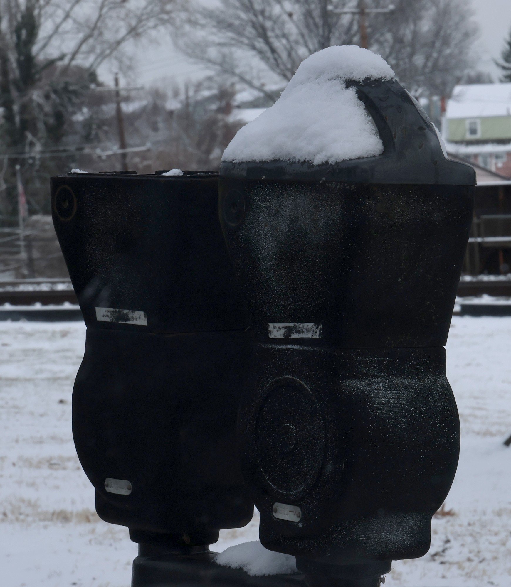 Broken Parking Meter.JPG | Canon RF Shooters Forums