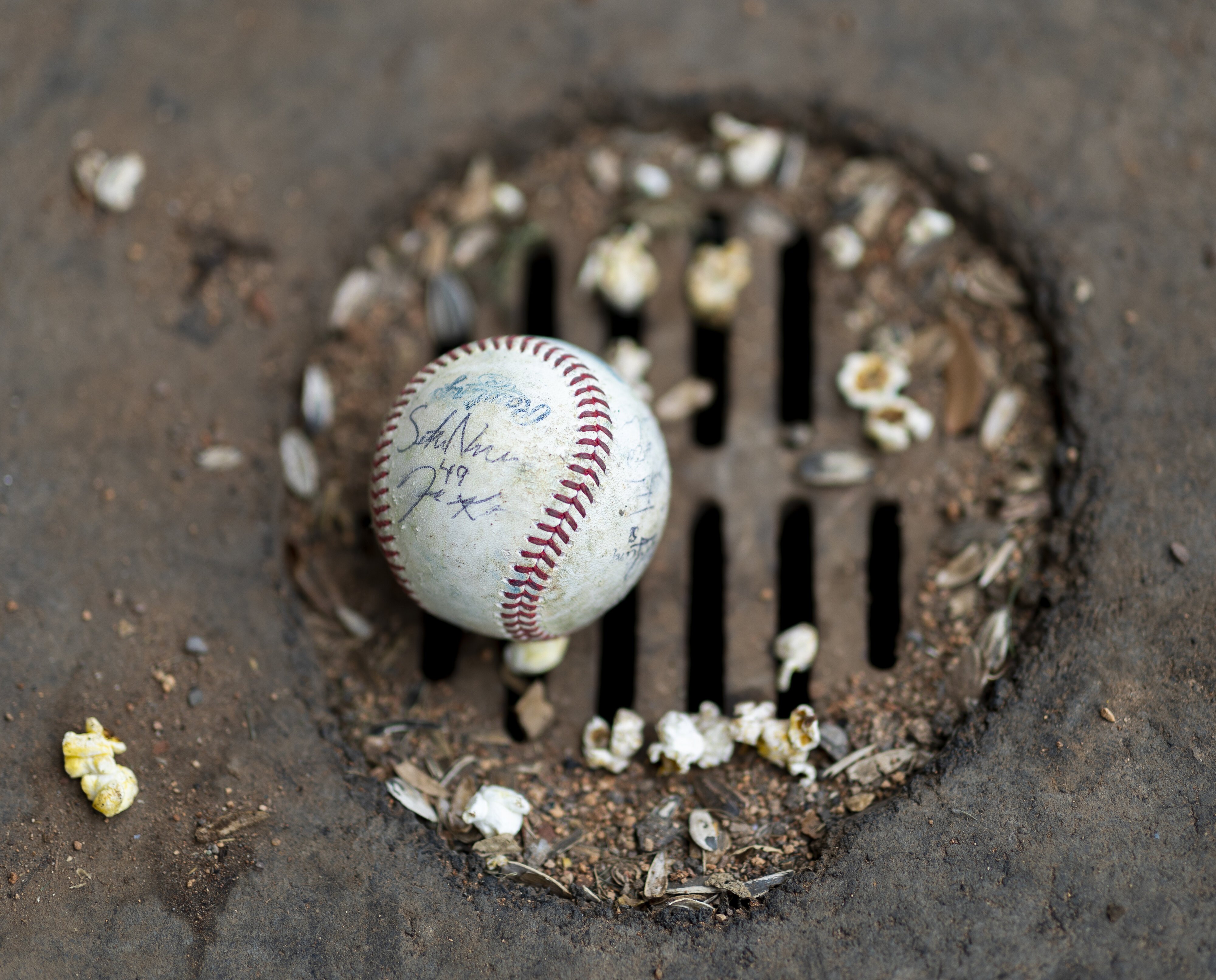 Gutter Ball | Canon RF Shooters Forums